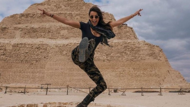 Η Lexie Alford 21ενός ετών έγινε ο νεότερος άνθρωπος που ταξίδεψε σε ...